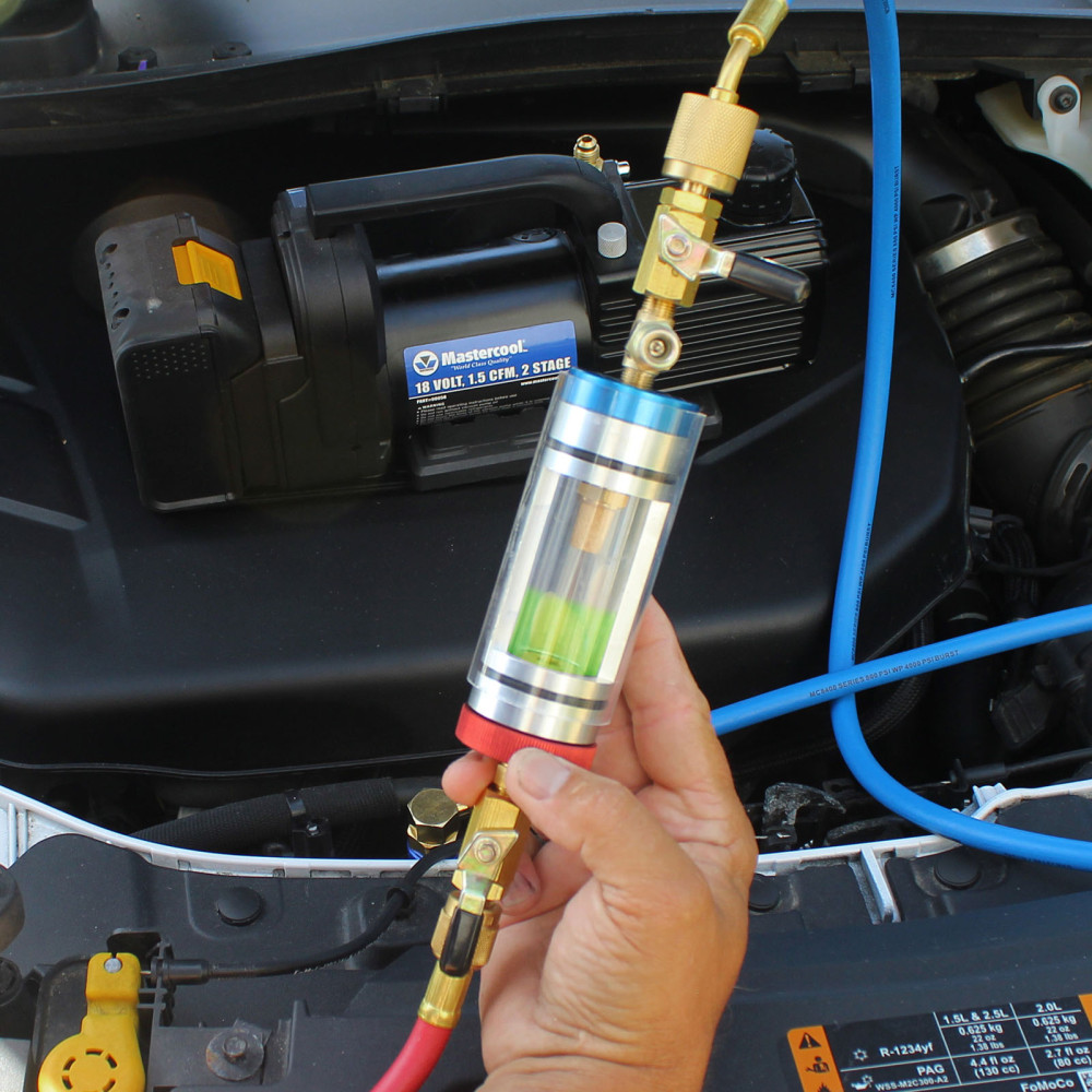 Refrigerant circuits Internal cleaning : 53375 Refrigerant ...